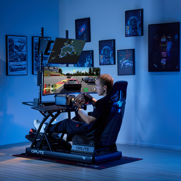 Chassis R8 Fury Black - OPLITE